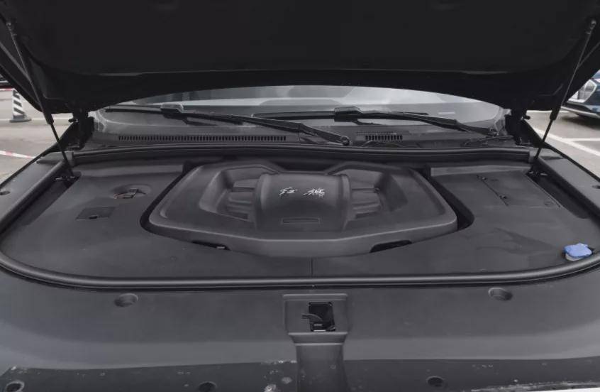 国产高端SUV对决谁更值得买？坦克500 PK红旗HS7_搜狐汽车_搜狐网