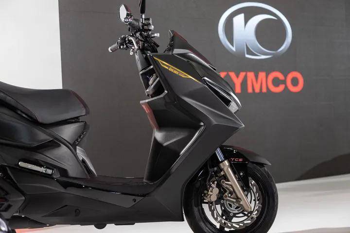 3.4万元！限量！光阳KRV180 Ohlins 特仕版台湾发布_搜狐汽车_搜狐网