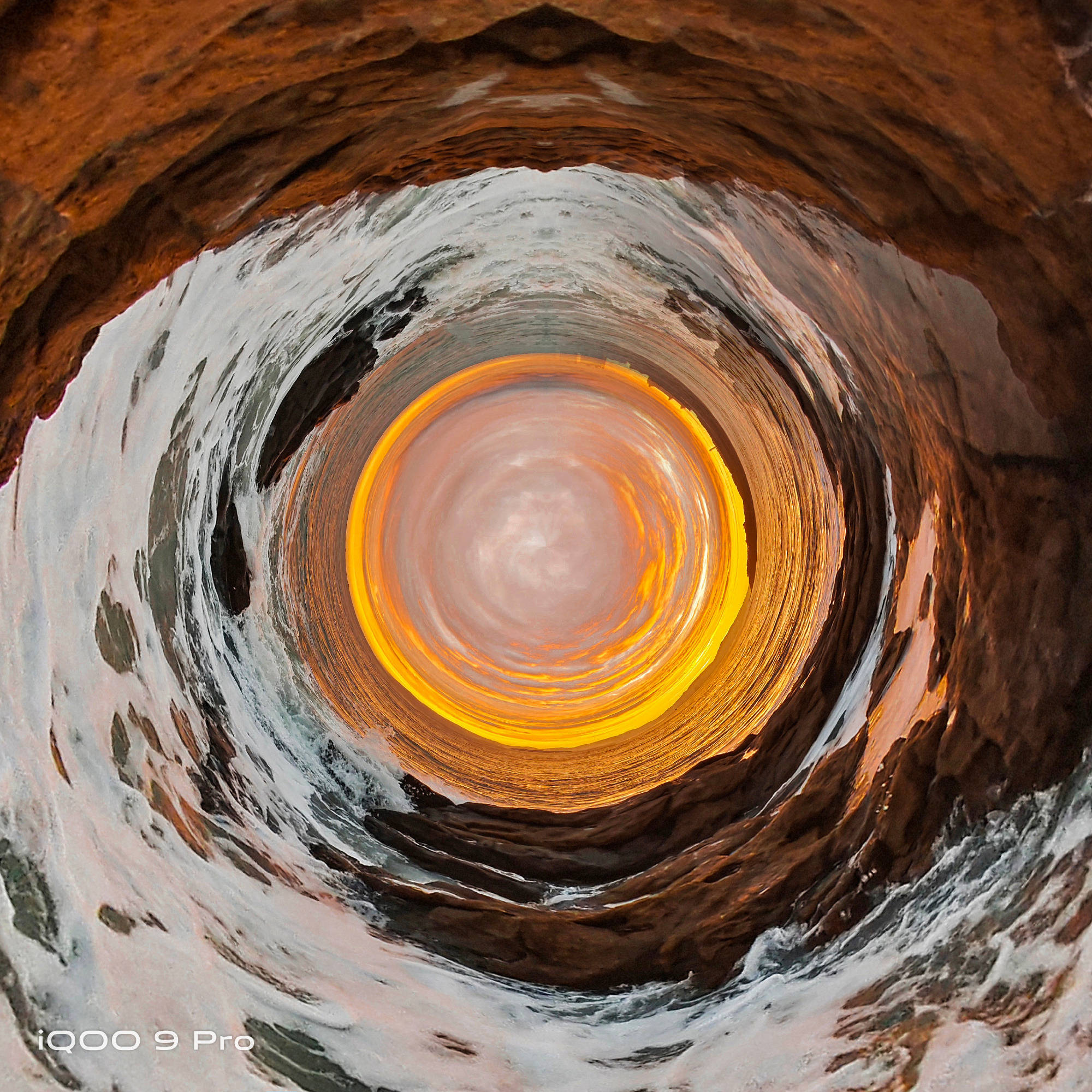 150°鱼眼样张喜人 iQOO9系列邀请函亮相 2K E5屏+LTPO2.0+首发GN5_Pro_官宣_技术