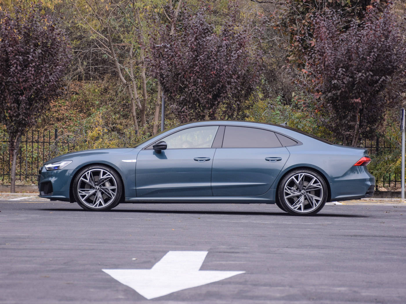 2.0T全系高功率发动机！奥迪A7L 2.0T车型上市_搜狐汽车_搜狐网