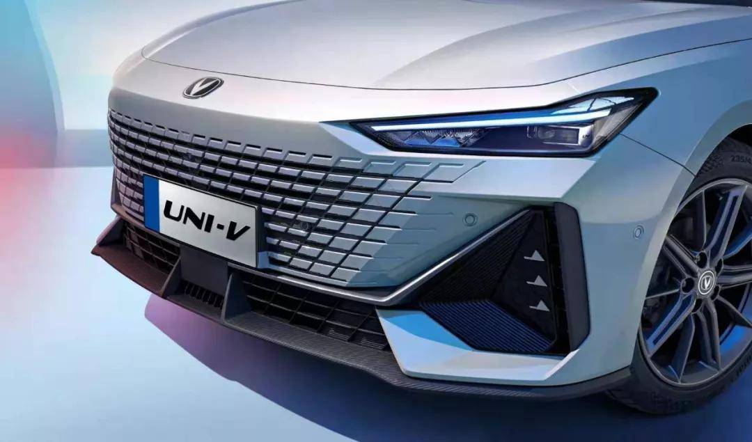 顶配车型预售13.49万，这次长安UNI-V挑战思域，该有底气了吧？_搜狐汽车_搜狐网