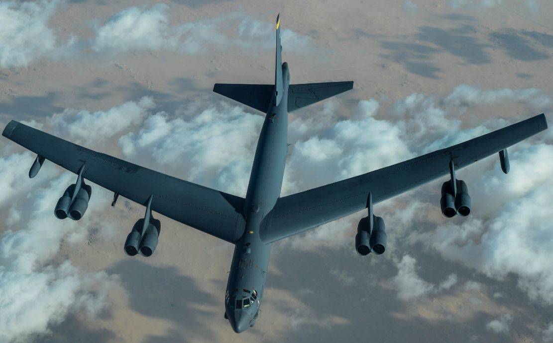 俄军1000多枚导弹部署，美国B52进入乌方？双方剑拔弩张_俄方_目标_轰炸机