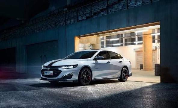 雪佛兰又成功了，长4933mm入门1.5T，颜值、操控一流，关键不贵_搜狐汽车_搜狐网