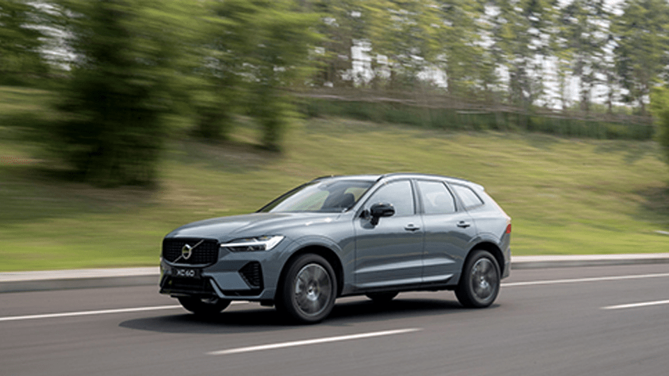 因减配投诉量暴增，沃尔沃XC60：BBA可以，我就不行？_搜狐汽车_搜狐网