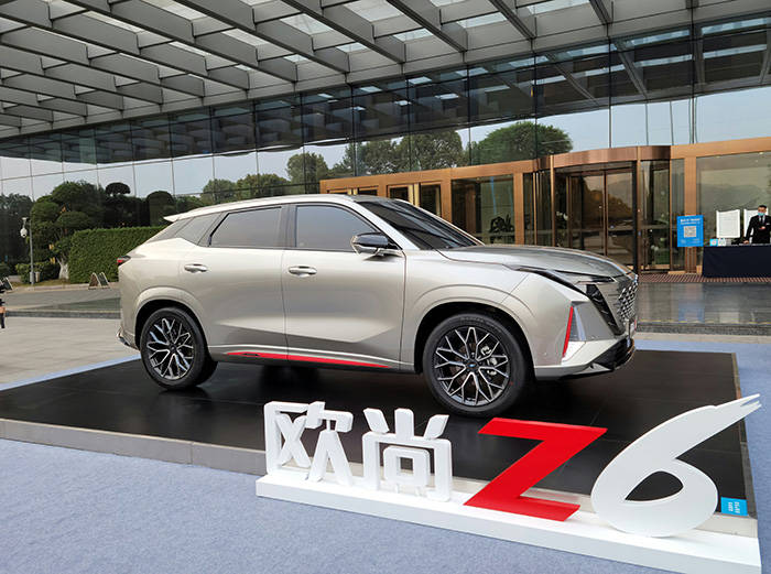号称汽车机器人的欧尚Z6，搭载智慧快乐座舱，智能化被刷新？_搜狐汽车_搜狐网