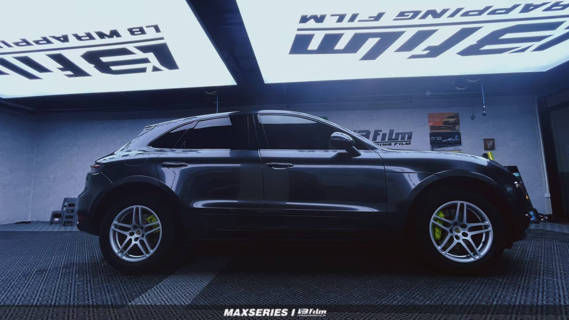 LBFILM改色膜原厂漆煤炭灰-保时捷Macan_搜狐汽车_搜狐网