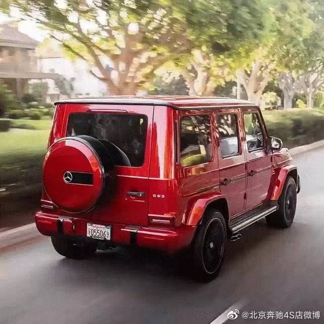 实拍红色G63 AMG 北京奔驰4S店G63 _搜狐汽车_搜狐网