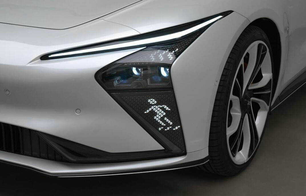 36.88万元起，智己L7正式上市：3.87秒破百，续航达615km_搜狐汽车_搜狐网