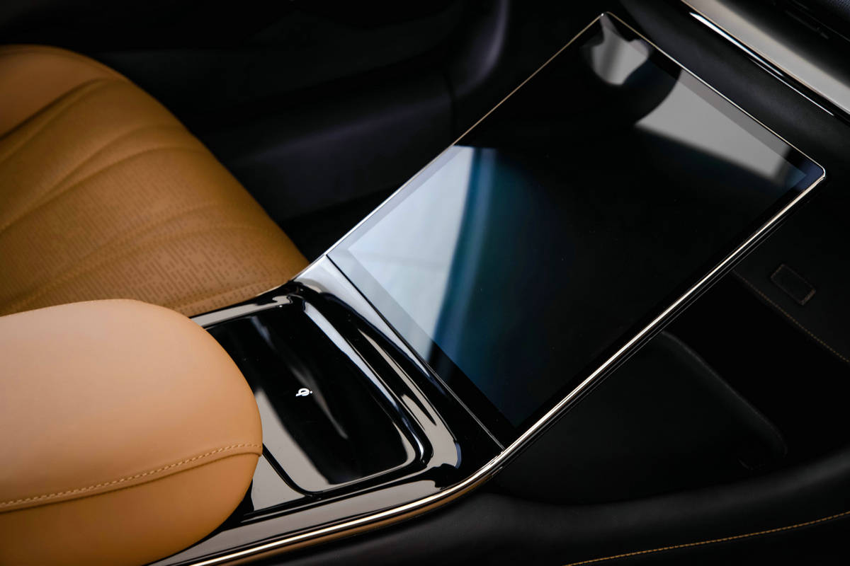 36.88万元起，智己L7正式上市：3.87秒破百，续航达615km_搜狐汽车_搜狐网