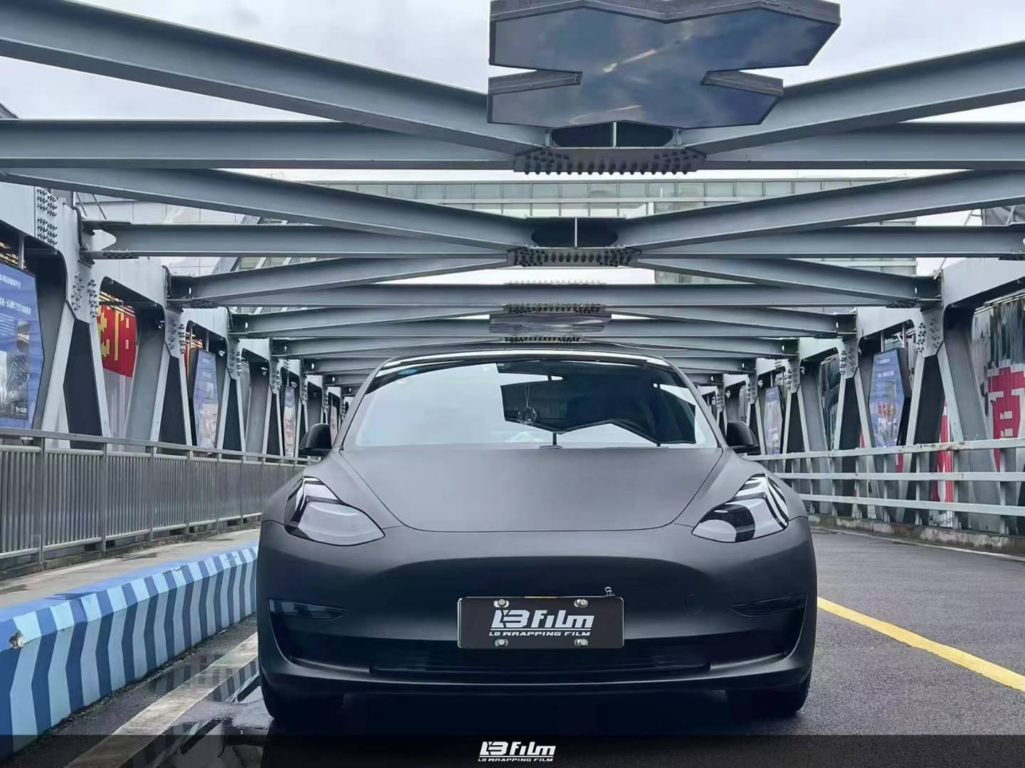 特斯拉Model3-LBFILM改色膜亚光黑_-Matt_系列_Black