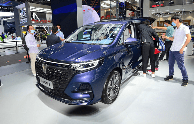 荣威iMAX 8指导价18.88万元起，车身带有家族特点，搭载2.0T排量_搜狐汽车_搜狐网