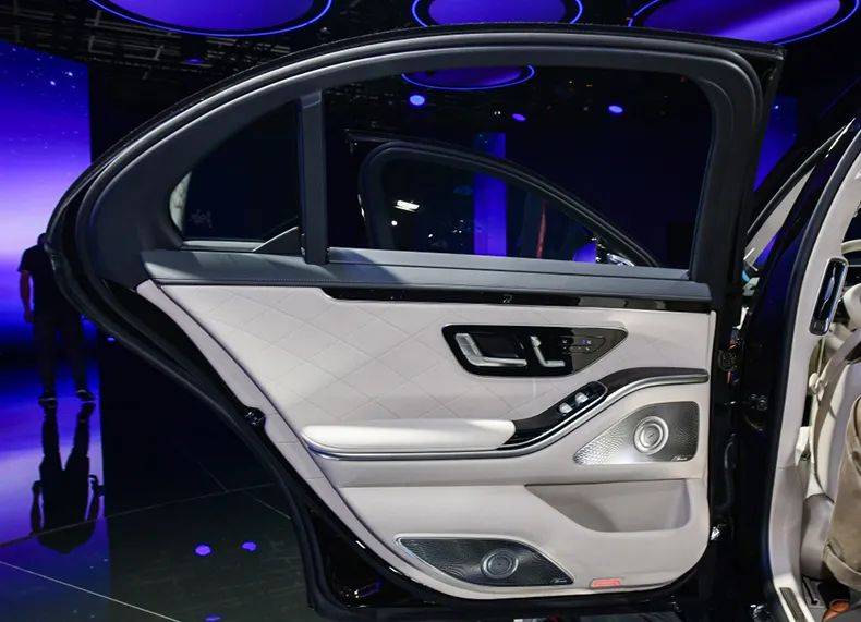 广州21款22款奔驰S400L加装4D大柏林之声音响五一到店优惠_搜狐汽车_搜狐网