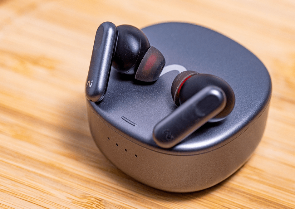 科大讯飞iFLYBUDS Pro，耳机与录音笔完美结合_游戏_功能_会议