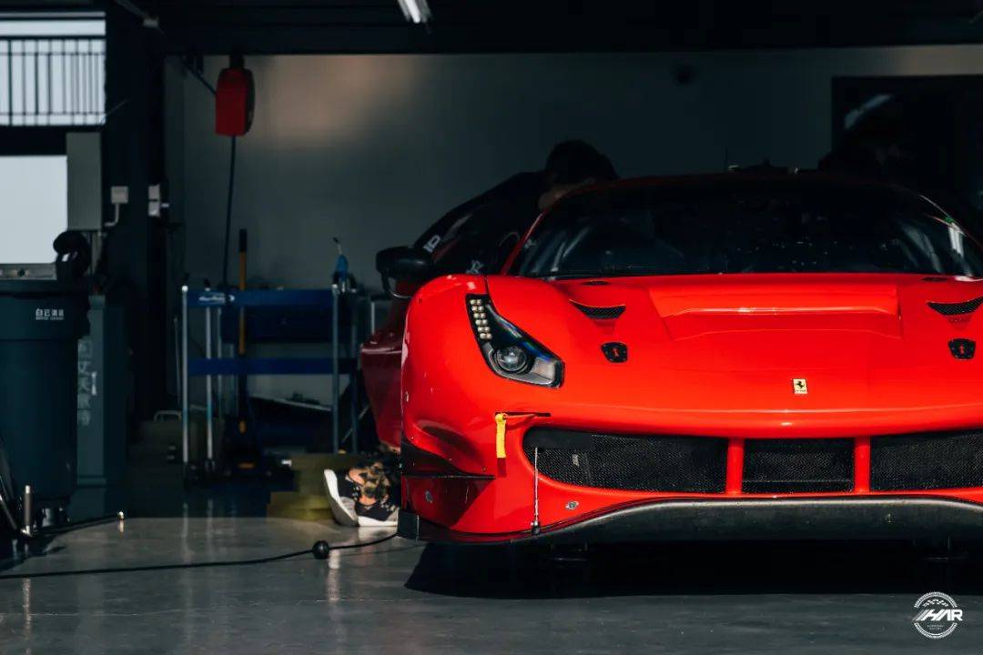 Racing With Ferrari 法拉利客户车队和谐赛车扬帆起航_搜狐汽车_搜狐网