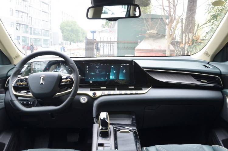 配置优化升级 2022款奔腾B70/T55正式上市_搜狐汽车_搜狐网