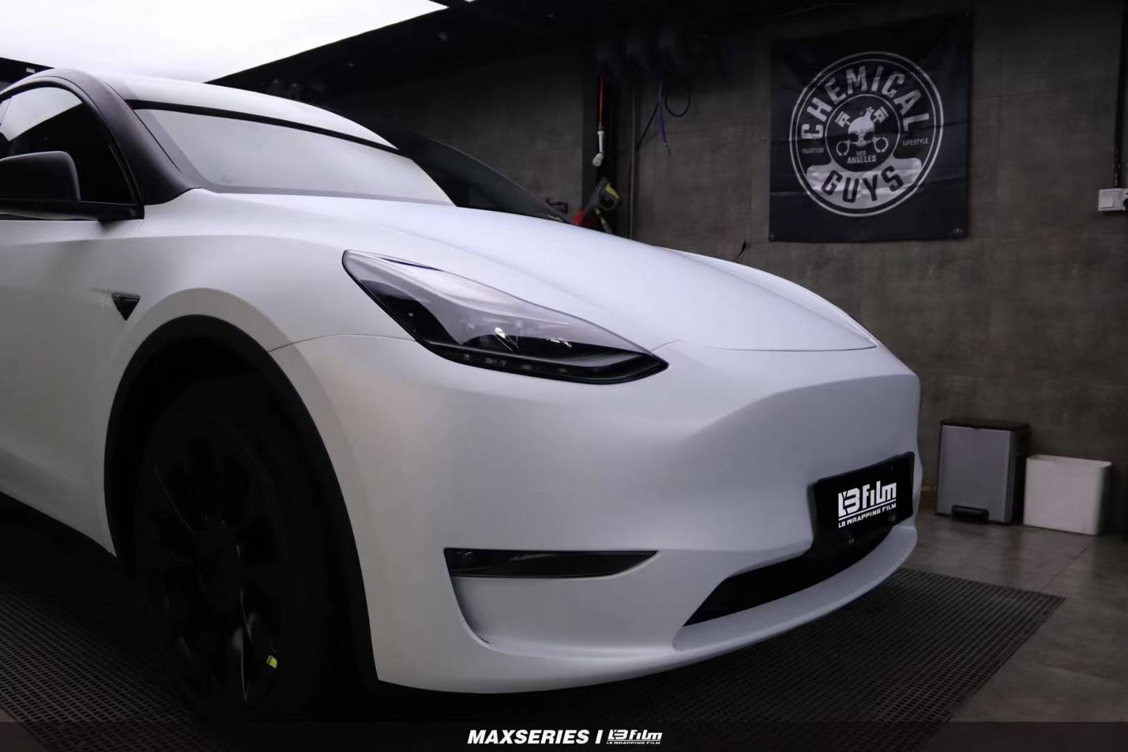 本周推送-特斯拉-Model3消光系列LBFILM改色膜消光皓月白_搜狐汽车_搜狐网