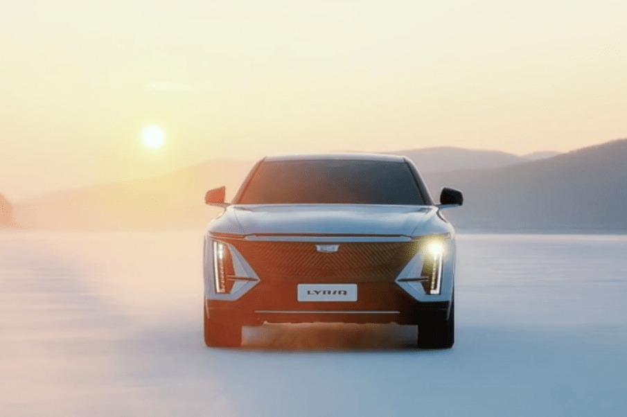 40万级豪华SUV怎么选？凯迪拉克纯电LYRIQ锐歌比奔驰EQC更有实力！_搜狐汽车_搜狐网