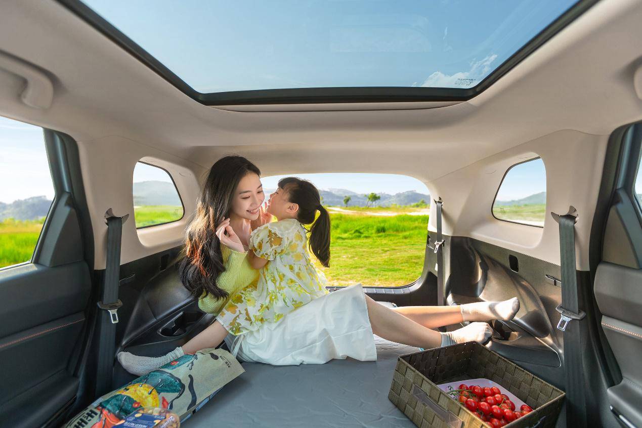 十万级最值得买的七座SUV，欧尚X7 PLUS 7座版亮相重庆车展_搜狐汽车_搜狐网