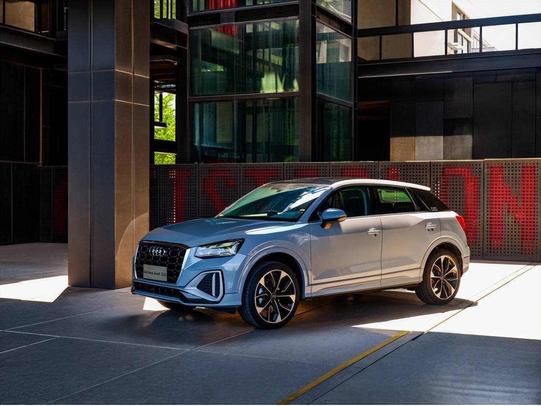 领克06和奥迪Q2L，谁才是年轻人的个性之选？_搜狐汽车_搜狐网