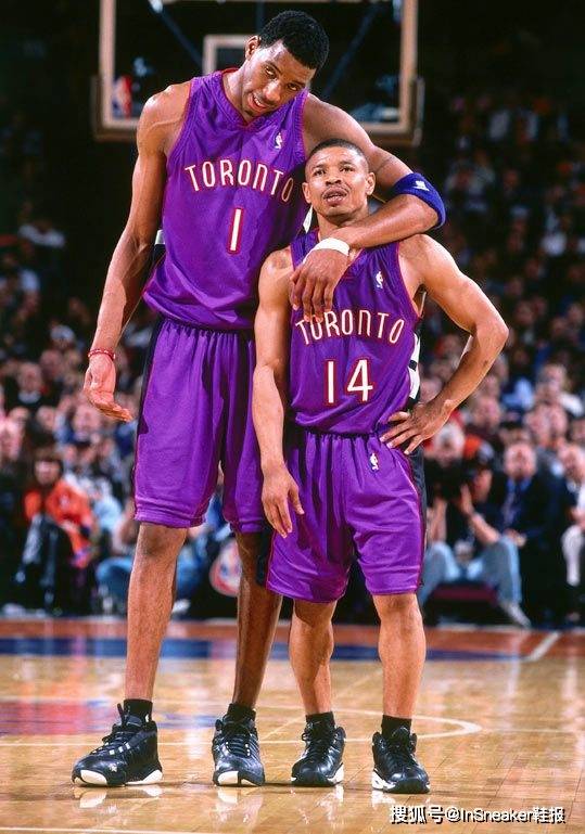 特雷西·麦克格雷迪球员生涯穿过的篮球鞋完整历史回顾_T-Mac_adidas_穿着