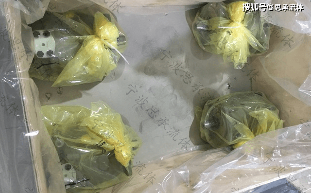 rexroth力士乐柱塞泵A15VSO - 液压汇