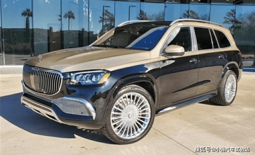 实拍迈巴赫GLS600，内饰奢华，搭载4.0T+V8引擎，仅320万起！_搜狐汽车_搜狐网