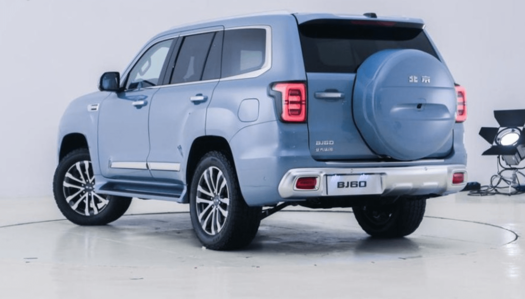 成都车展开启预售，BJ60 2.0T扭矩输出超400牛·米是什么水平？_搜狐汽车_搜狐网