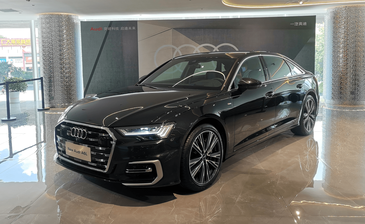 联合引擎｜新奥迪A6L：屏幕豪华不够，就用内饰木纹来凑？_搜狐汽车_搜狐网