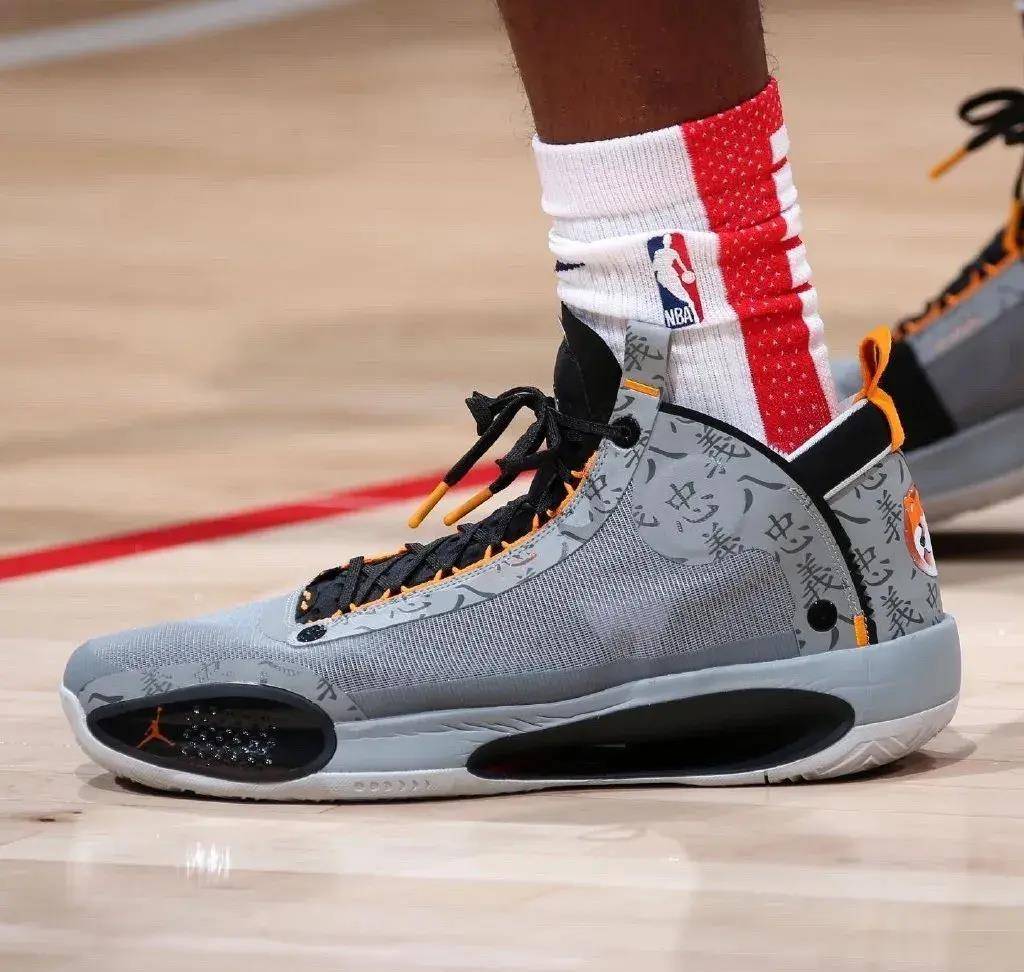 NBA球员上脚：八村塁超多AJ34，这2个配色很有意义！_Jordan_Air_Zer