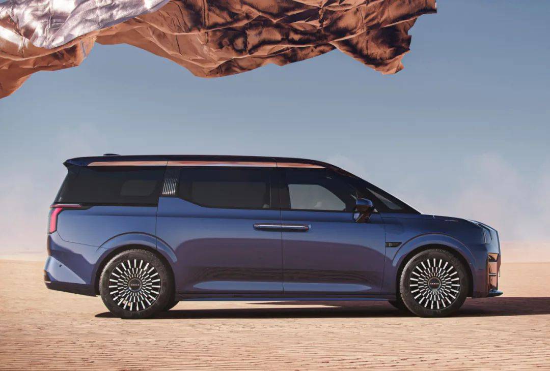 极氪出了个009，MPV市场僧多粥少，三四十万的“面包车”谁来买_搜狐汽车_搜狐网