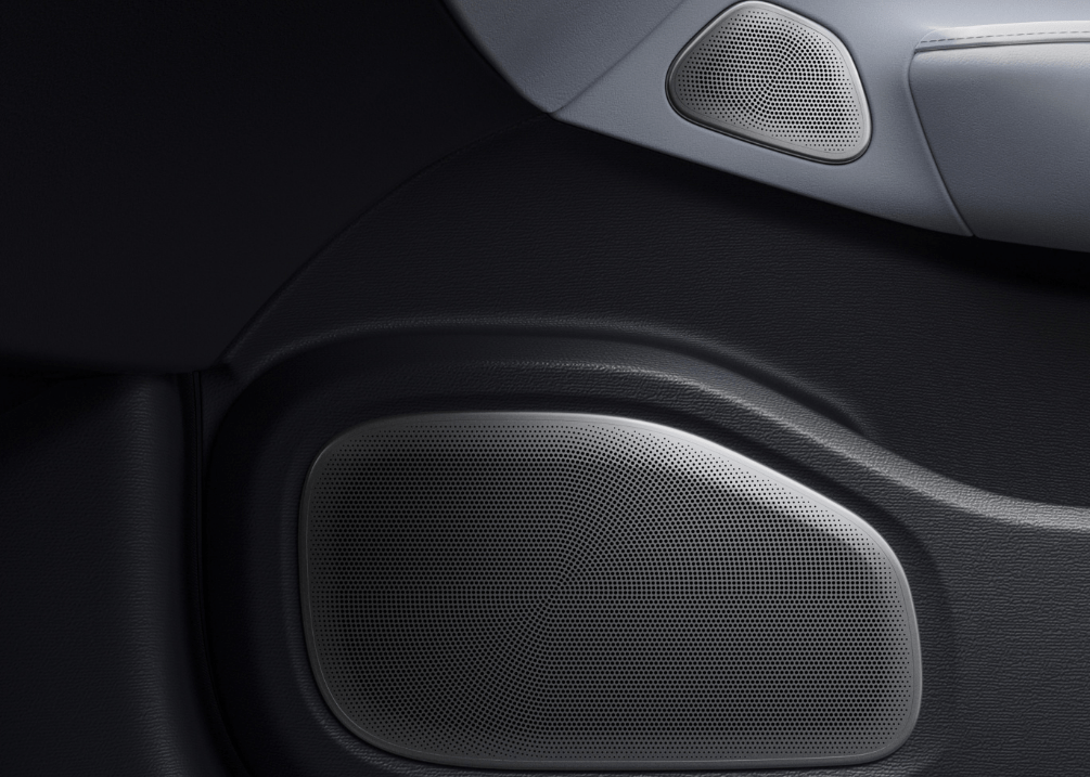 50w宝马5系和ET7怎么选？ET7破百3.8s+空悬配置亮了_搜狐汽车_搜狐网