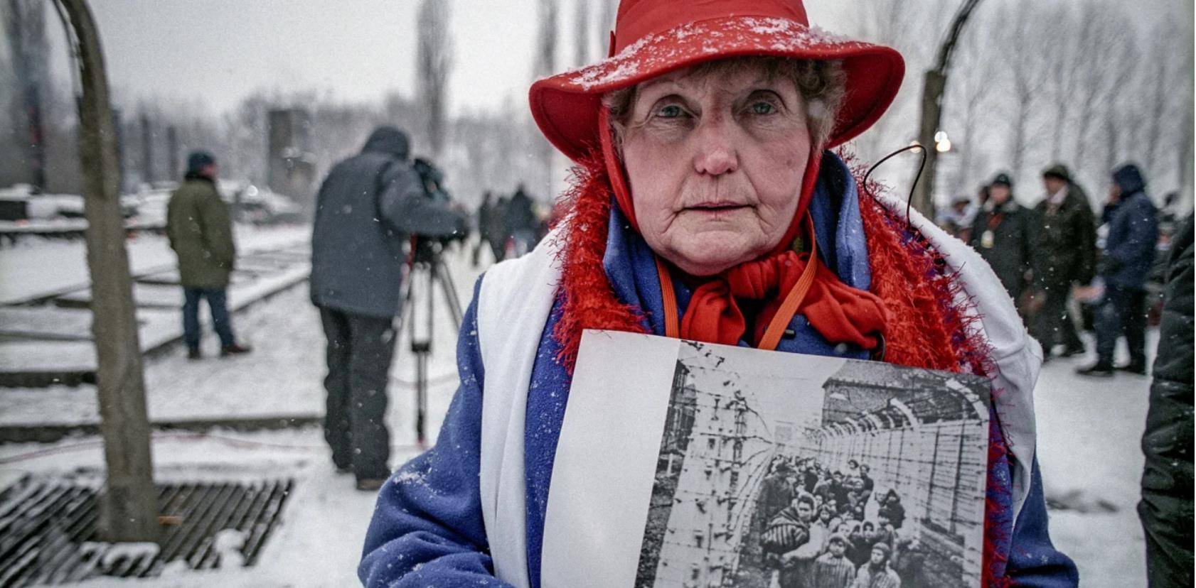 在奥斯维辛，双胞胎请出列：纳粹的“双子情结”从何而来？_约瑟夫·门格勒_实验_集中营