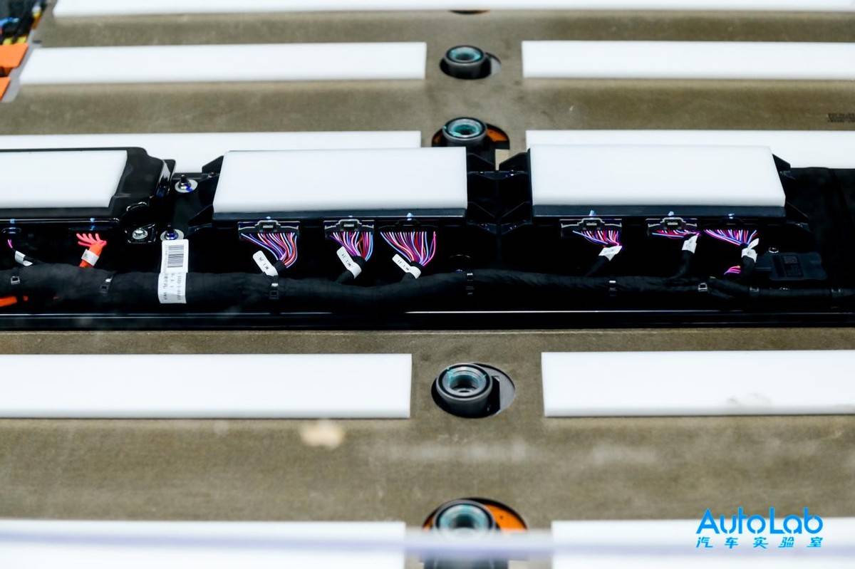 唐 DM-i、星越L Hi·P、问界M5三车拆解结果如何？揭秘时间到！_搜狐汽车_搜狐网