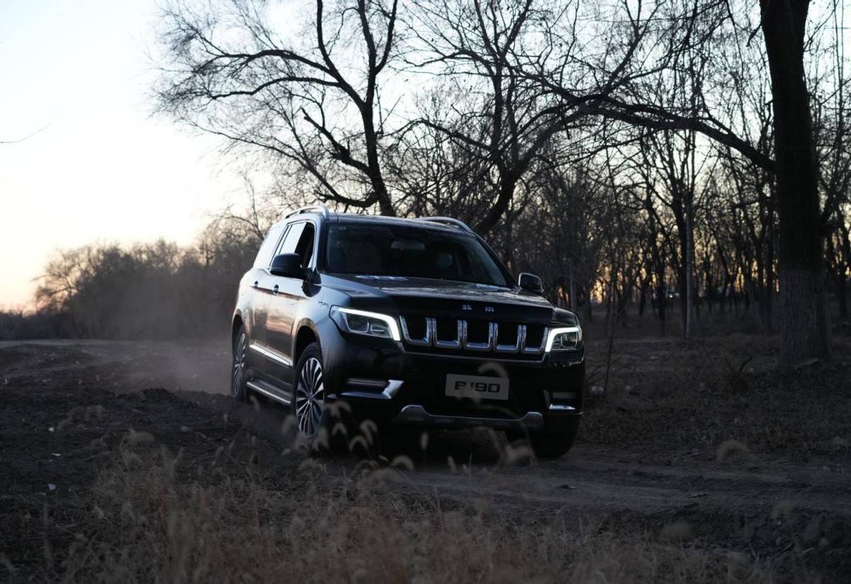 40万+享受超越百万的极致豪华，BJ90山河经典版震撼登场_搜狐汽车_搜狐网