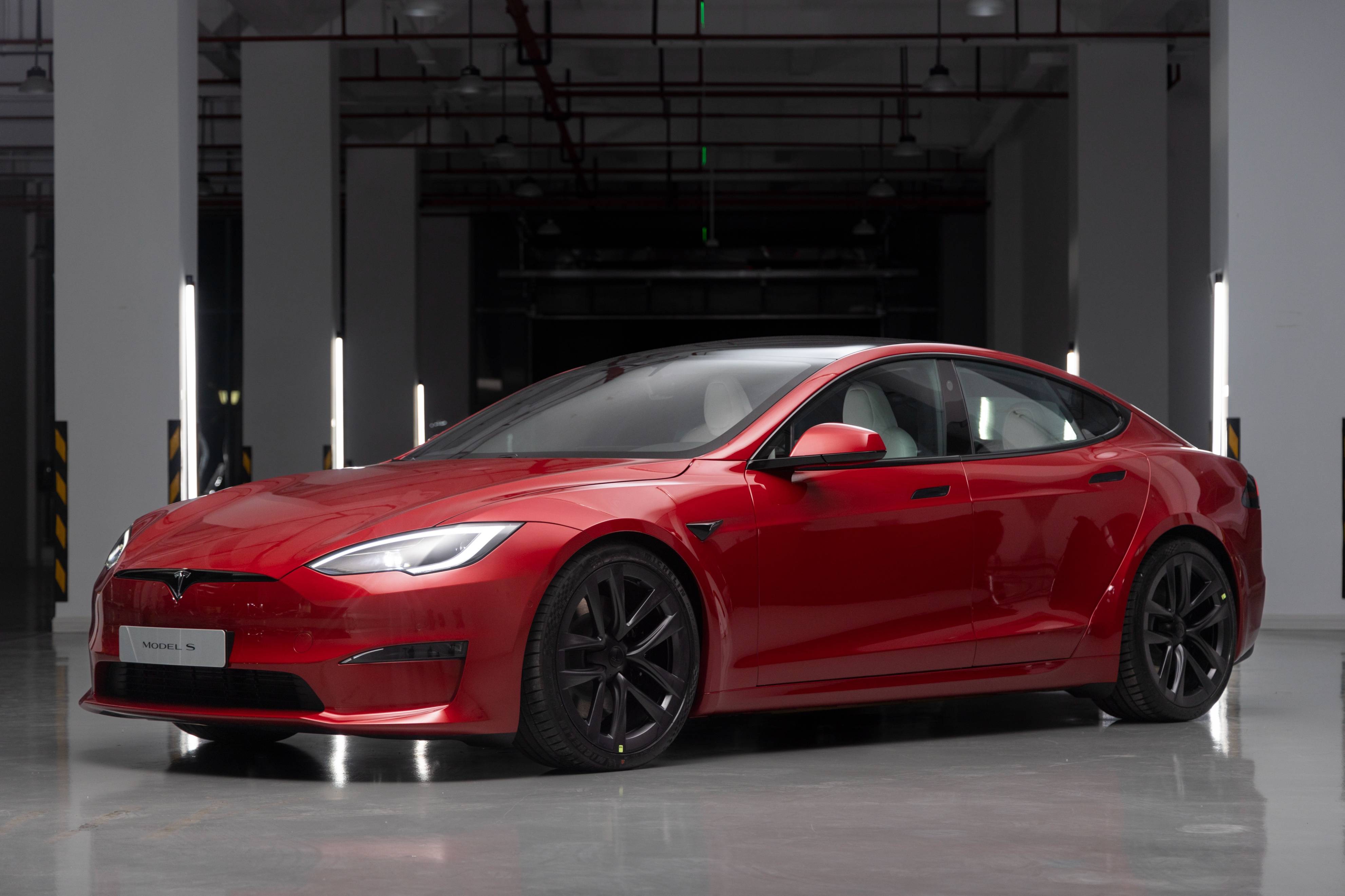厉害的并不只是2.1秒“破百”，特斯拉Model S/X Plaid实拍_搜狐汽车_搜狐网