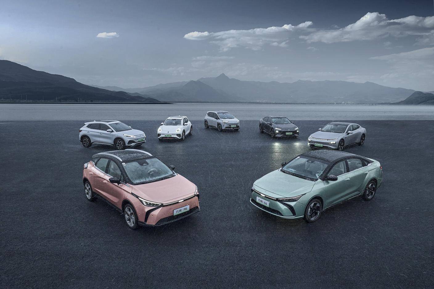 「真」锋相对 硬何PK 14.48万起几何G6/M6，鸿蒙傍身技能升级！_搜狐汽车_搜狐网