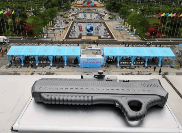 TFN MR56 五频段 手持式无人机干扰仪 性能稳定使用效果好_设备_工作_远距离