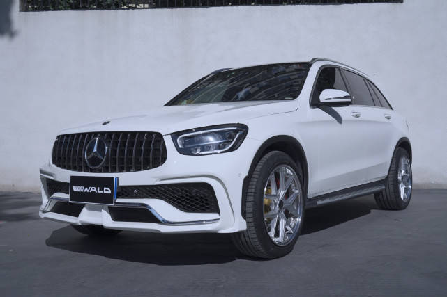 奔驰GLC到底有多火？著名改装品牌WALD为其设计了两款升级方案_搜狐汽车_搜狐网