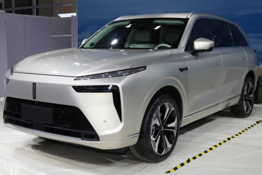 详解魏牌首款6座MPV，2挡DHT加持、1200km续航、馈电油耗6.7L..._搜狐汽车_搜狐网