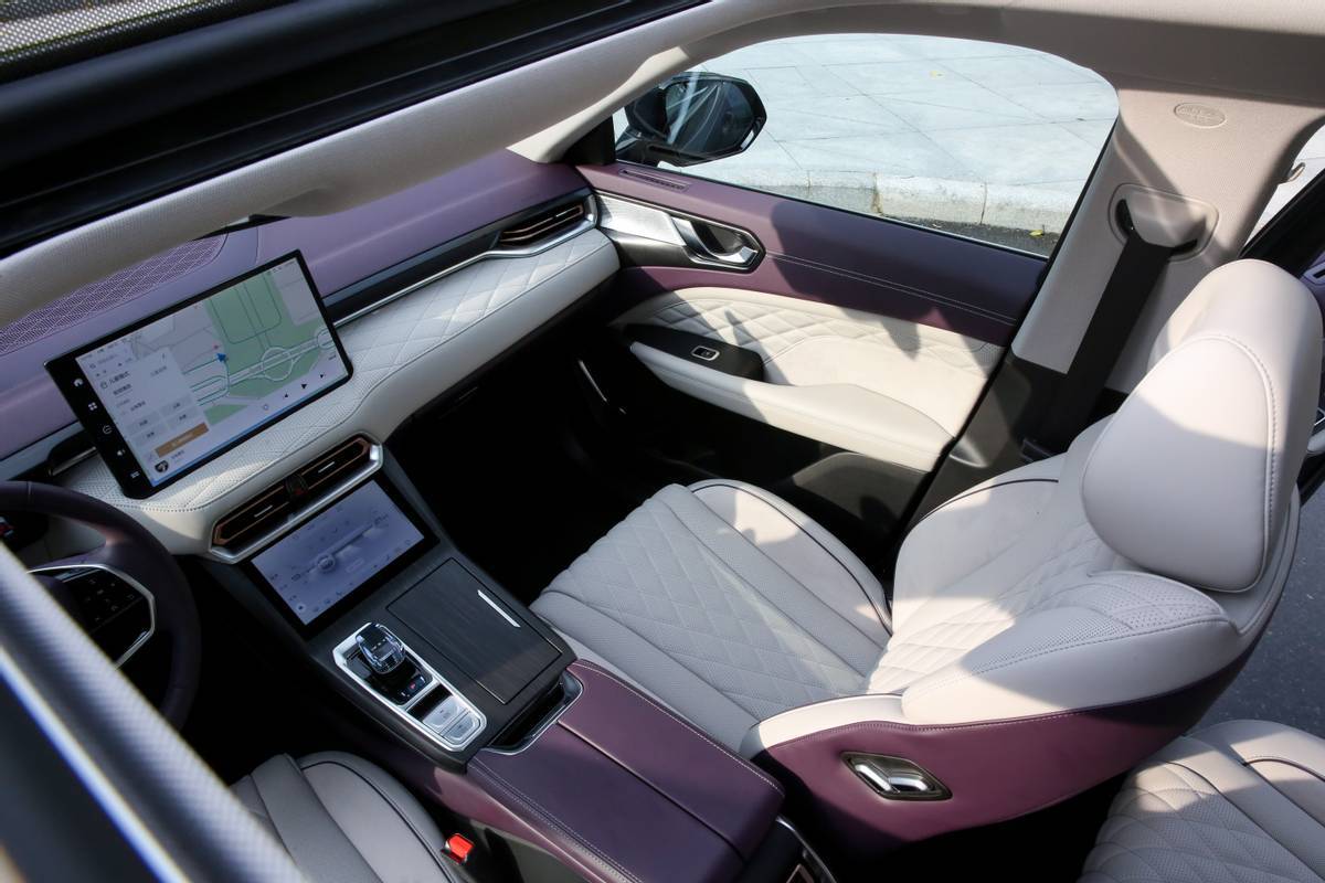 拿铁DHT-PHEV首次升级，综合续航增加73km_搜狐汽车_搜狐网