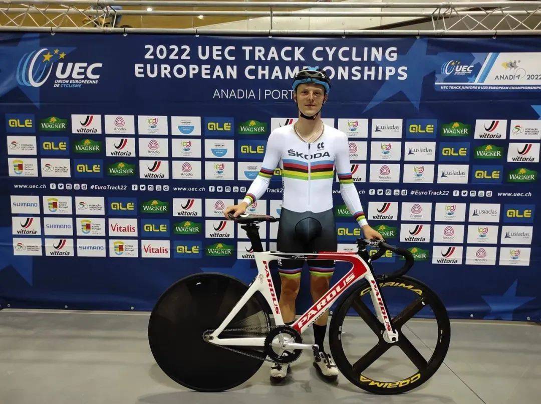 PARDUS新年献词：不负时代 用热爱浇筑冠军品质_搜狐汽车_搜狐网