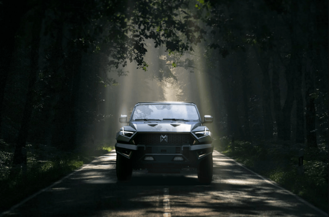 继仰望U8后，东风发布猛士917官图，千匹马力定价或超70万？_搜狐汽车_搜狐网