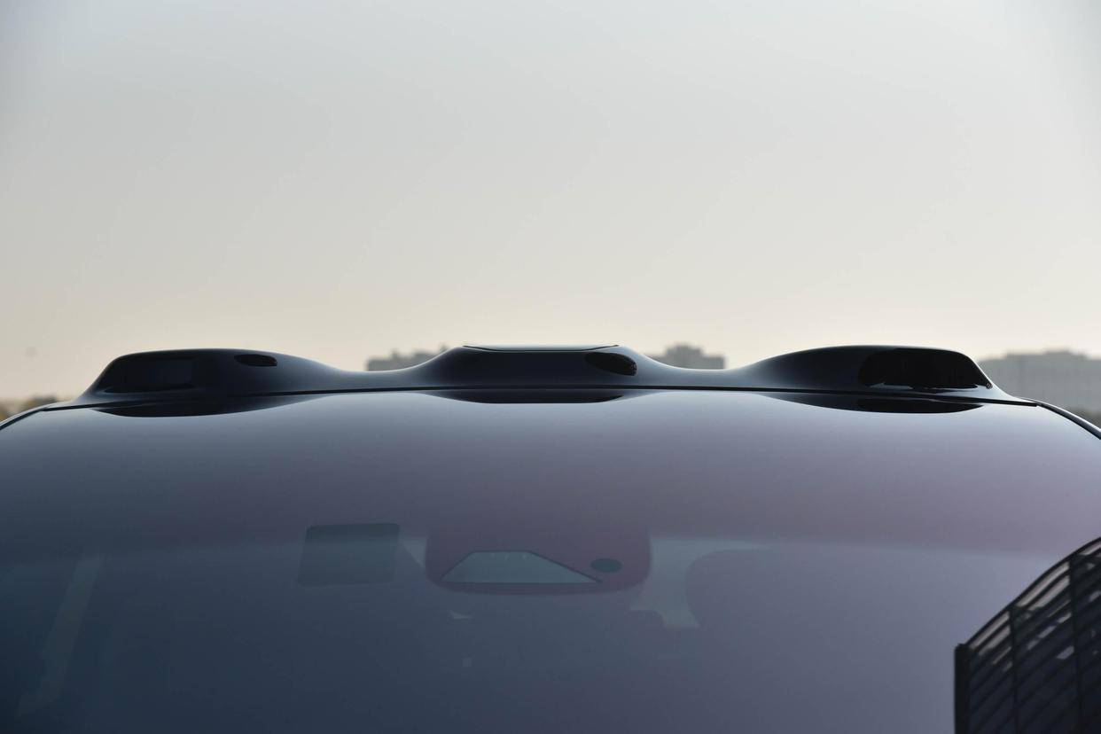 新车有料｜半幅方向盘/零重力座椅，预售35-50万，智己LS7有点意思_搜狐汽车_搜狐网