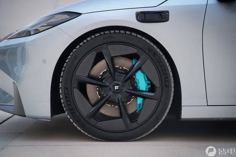 Hyper GT实拍！“旋翼门”+4s破百，剑指Model 3？_搜狐汽车_搜狐网