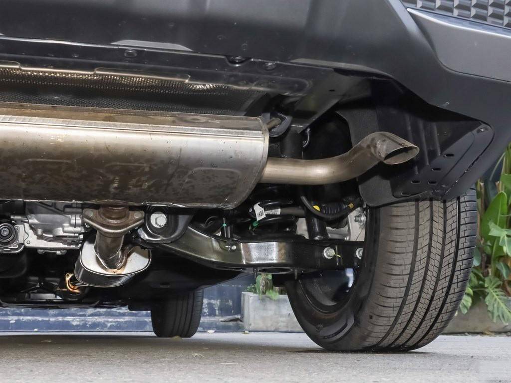 2.0T动力更强劲 数字交互更完善 起亚狮铂拓界车型分析导购_搜狐汽车_搜狐网