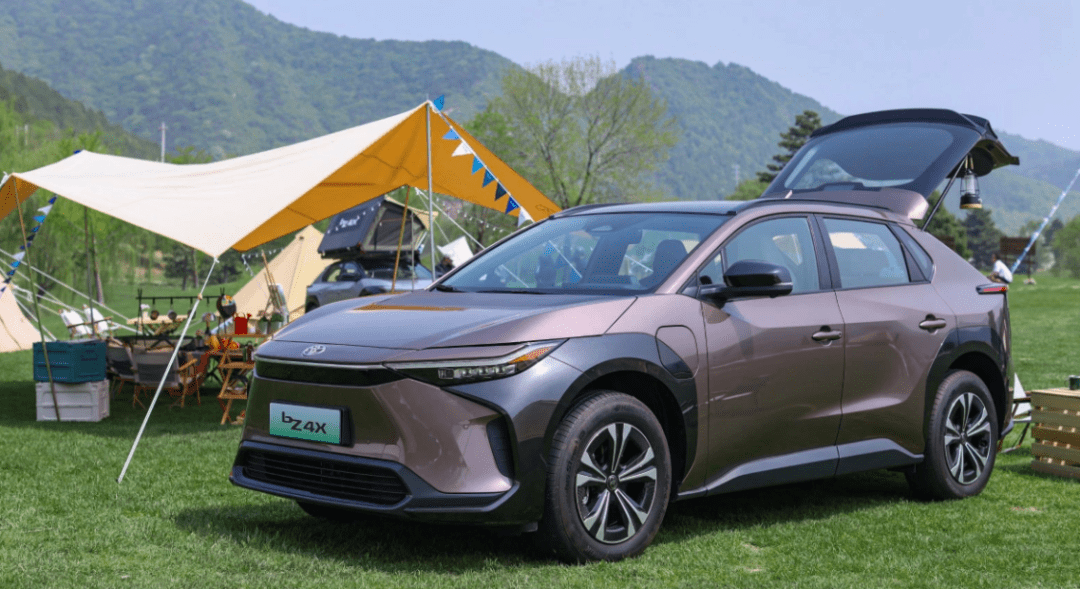 19.98万起，最高续航615公里，广汽丰田bZ4X应该怎么选？_搜狐汽车_搜狐网