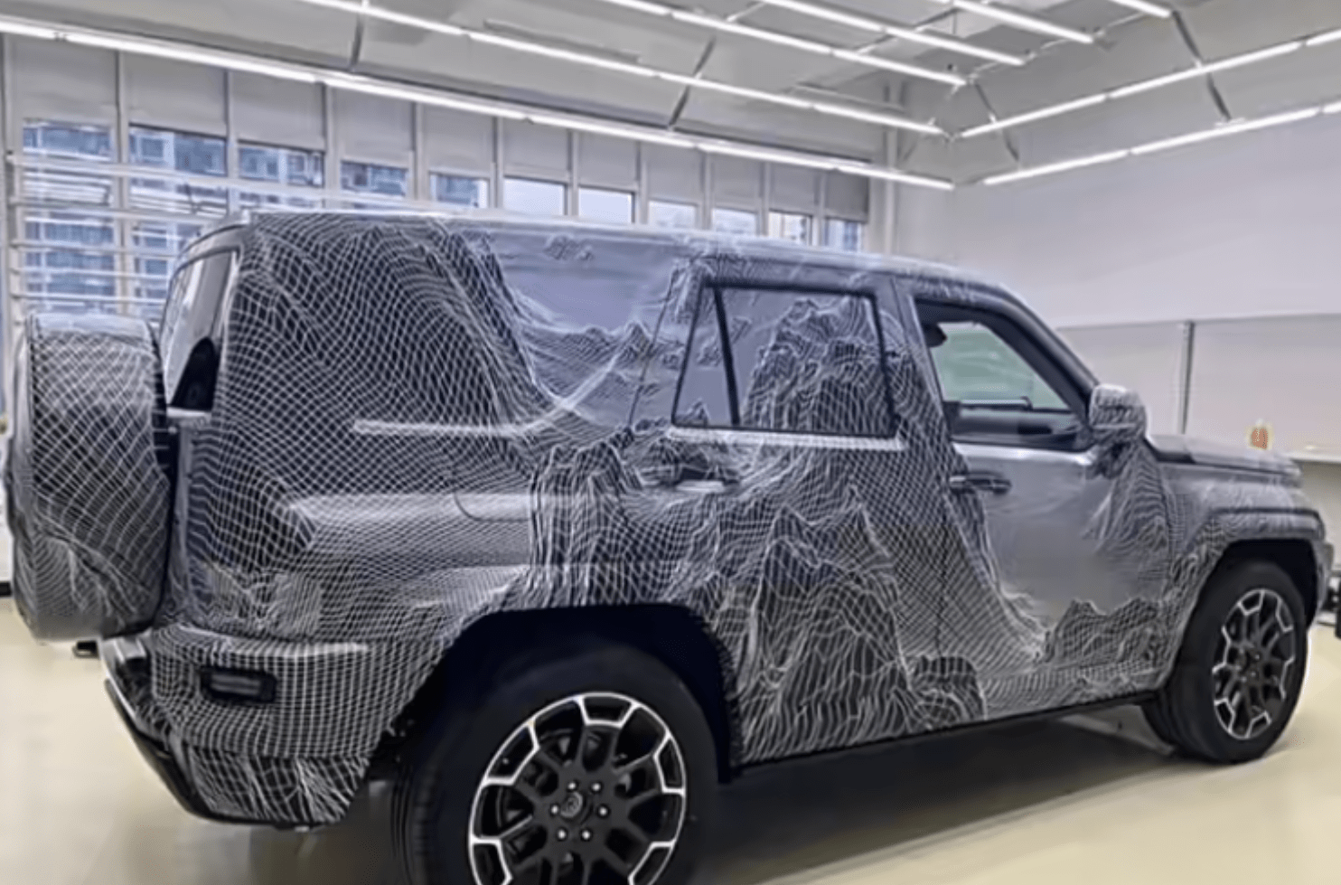 坦克700最新实车谍照曝光，搭载3.0T的V6动力_搜狐汽车_搜狐网