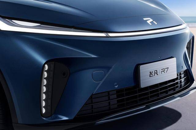售27.99万起 3.8s破百！纯电续航642km值得入手?2023款飞凡R7上市_搜狐汽车_搜狐网