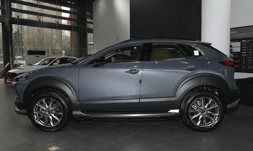 奥迪Q2L e-tron对比马自达CX-30 EV，如何选择！_搜狐汽车_搜狐网