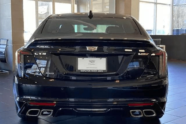 3.4s破百！凯迪拉克CT5海外实车，动力强劲，和奥迪RS6谁更强？_搜狐汽车_搜狐网